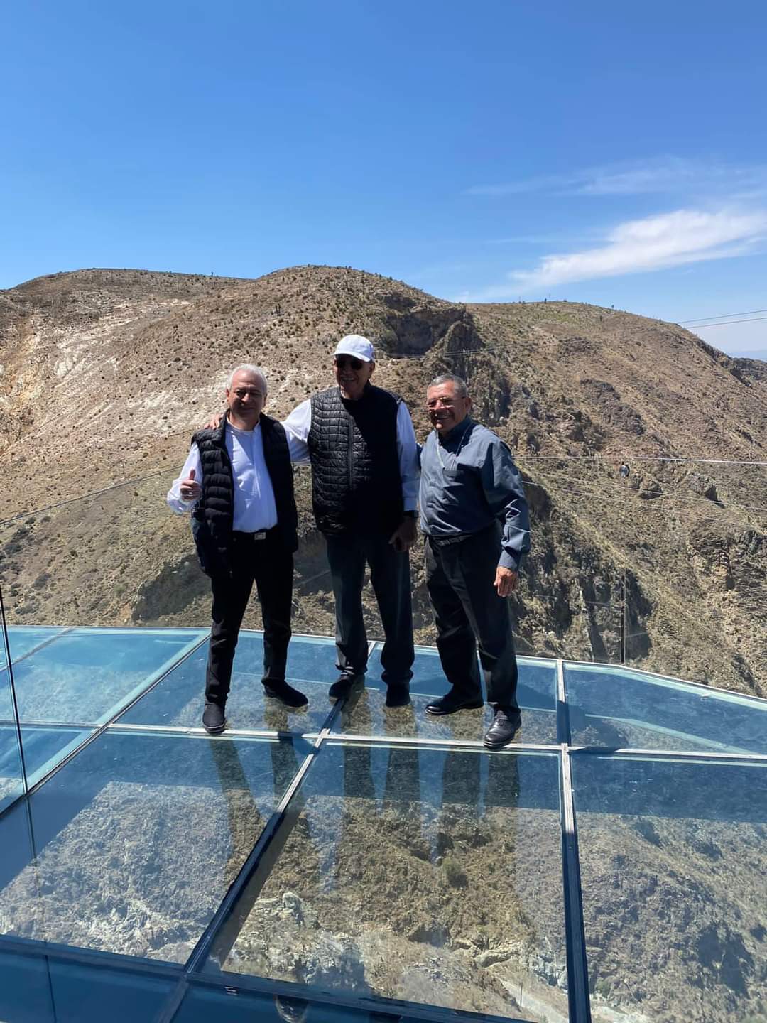 Obispos se ponen en las manos de Dios en Real de Catorce